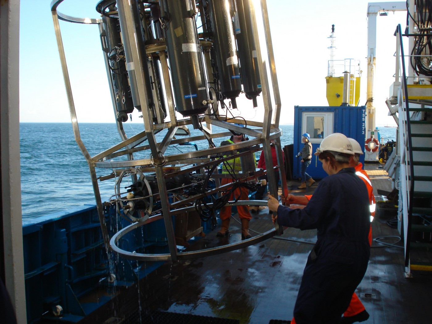 BU Research Blog | Phytoplankton research aboard R.V. Cefas Endeavour ...